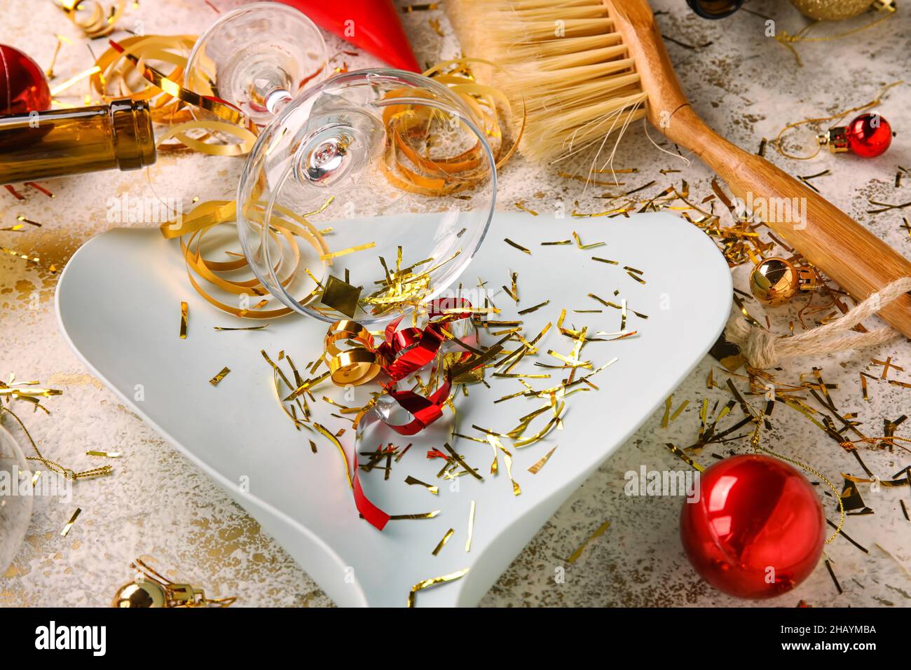 After party mess hi-res stock photography and images - Alamy