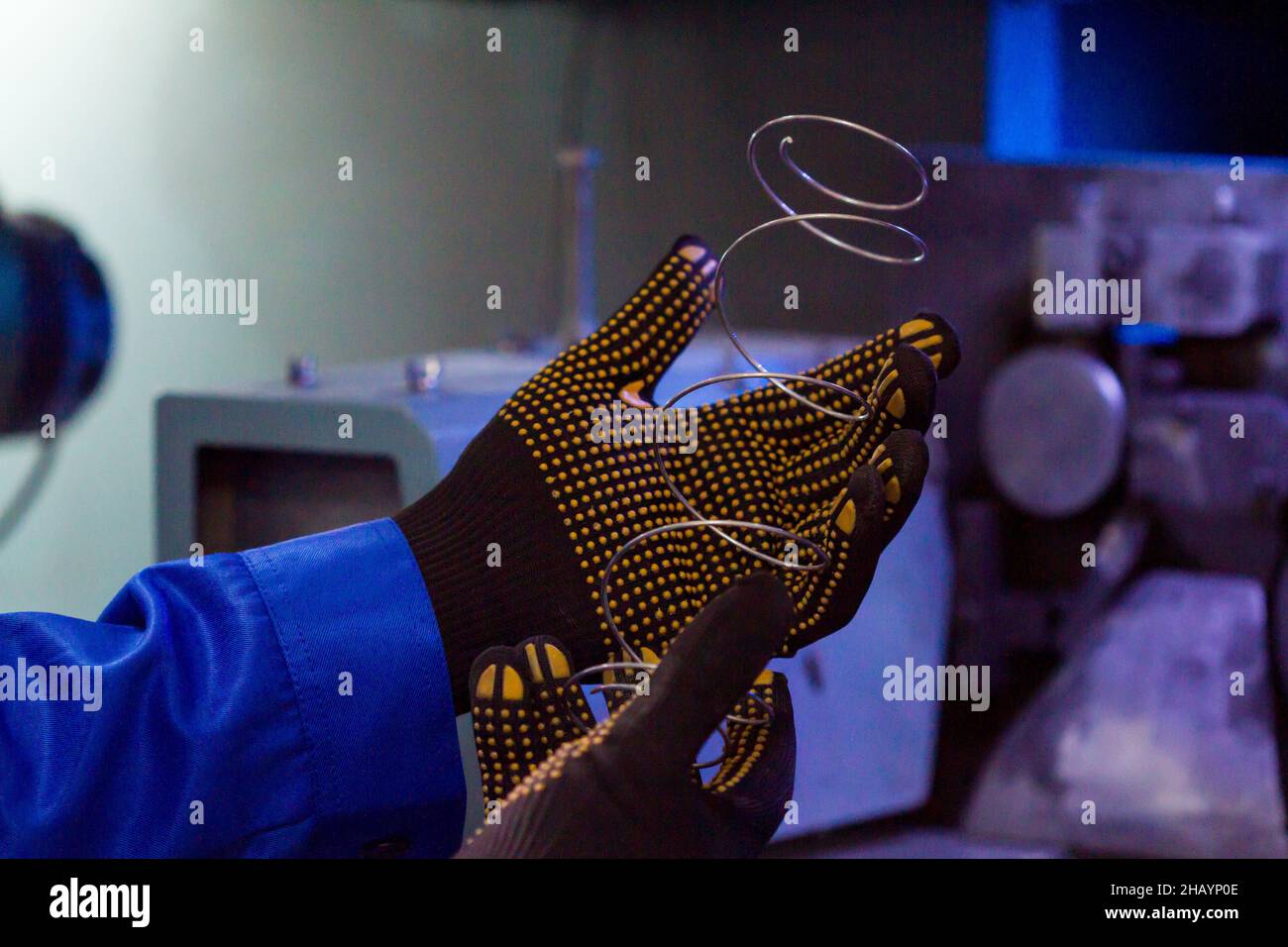 Production of independent springs for mattresses. Independent spring ...