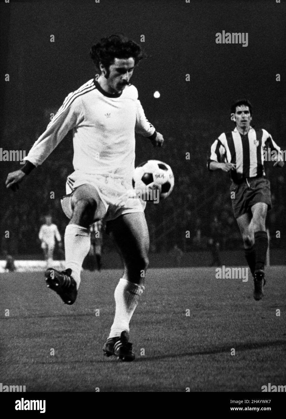 Gerd muller 1974 hi-res stock photography and images - Alamy