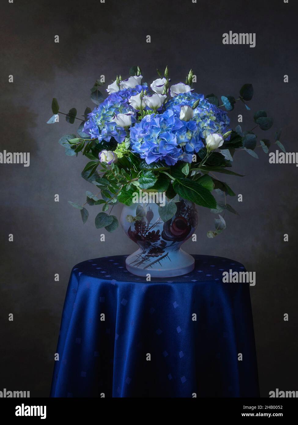 Still life with splendid bouquet in blue colors Stock Photo - Alamy
