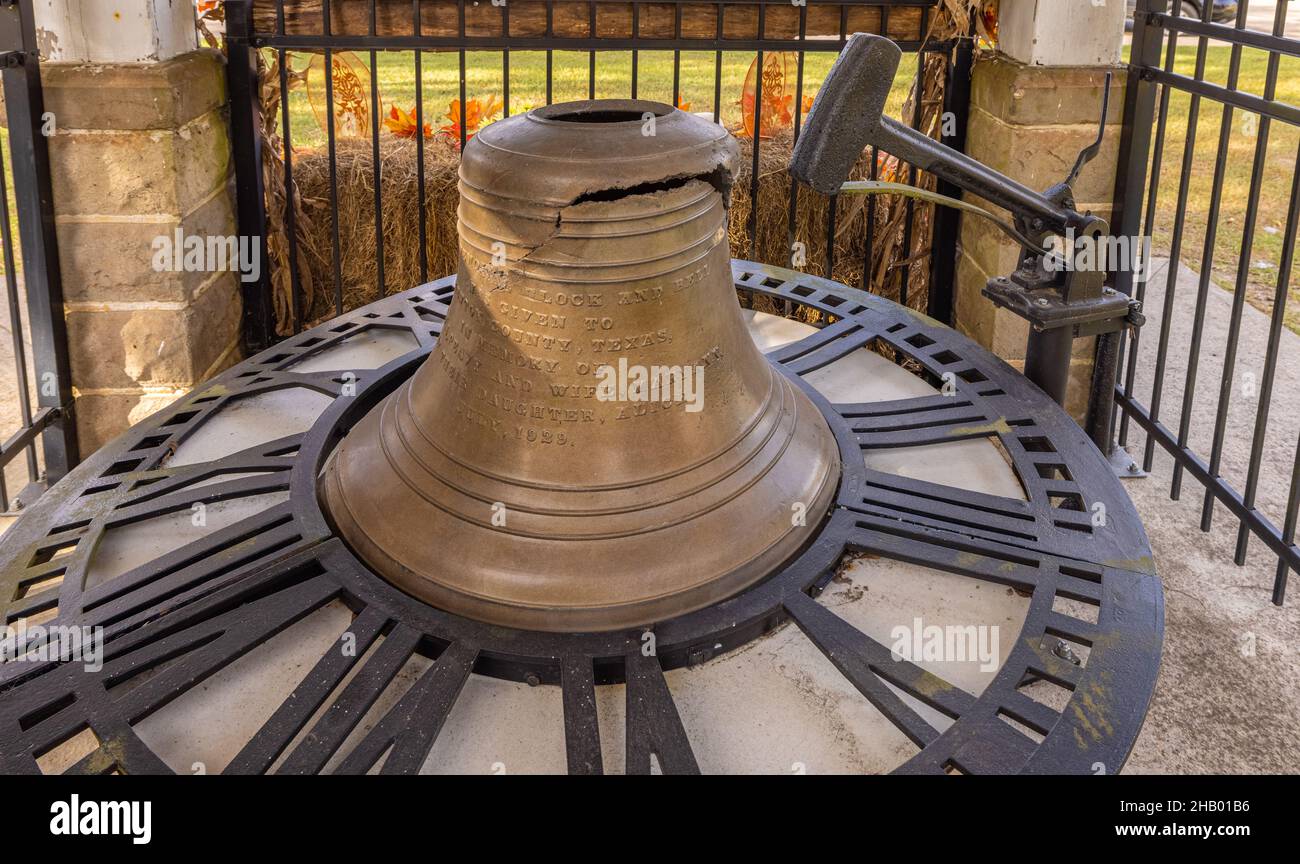 Newton, Texas, USA - October 17, 2021: Small Kiosk Houses a Historic ...