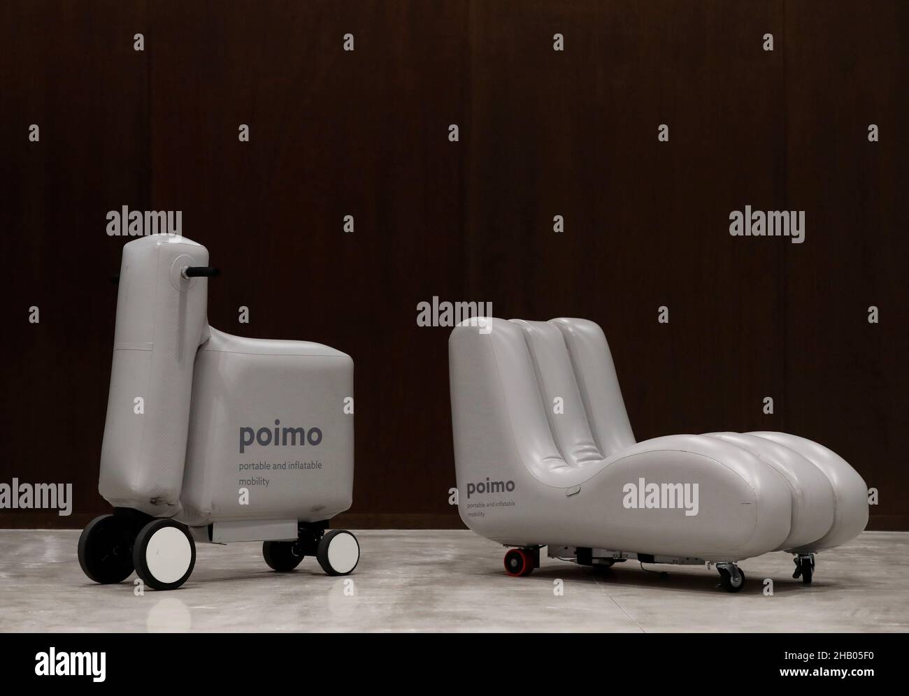 The scooter-type and sofa-type poimo, portable and inflatable mobility ...