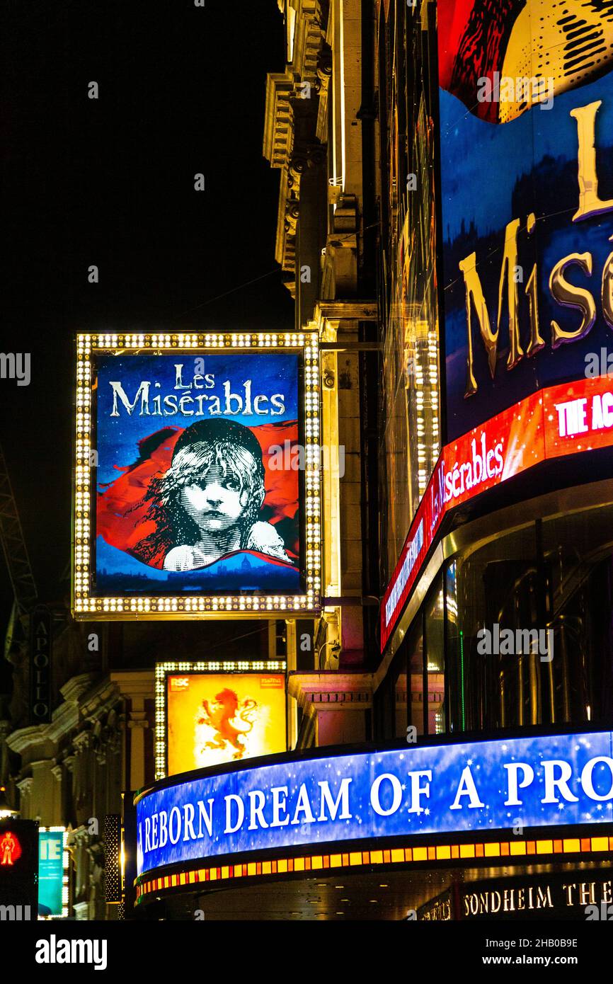 Les miserables hi-res stock photography and images - Alamy