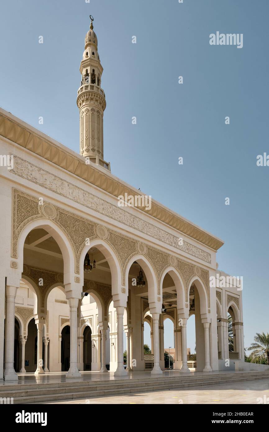 Old grand mosque hi-res stock photography and images - Alamy