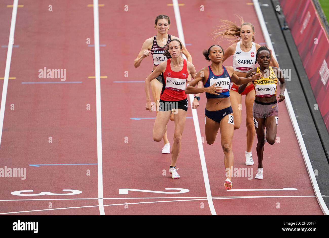 Renelle Lamote competing in the 800 meters of the 2020 Tokyo Olympics ...