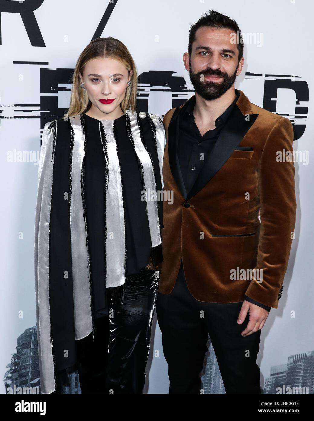 HOLLYWOOD, LOS ANGELES, CALIFORNIA, USA - DECEMBER 15: American actress ...