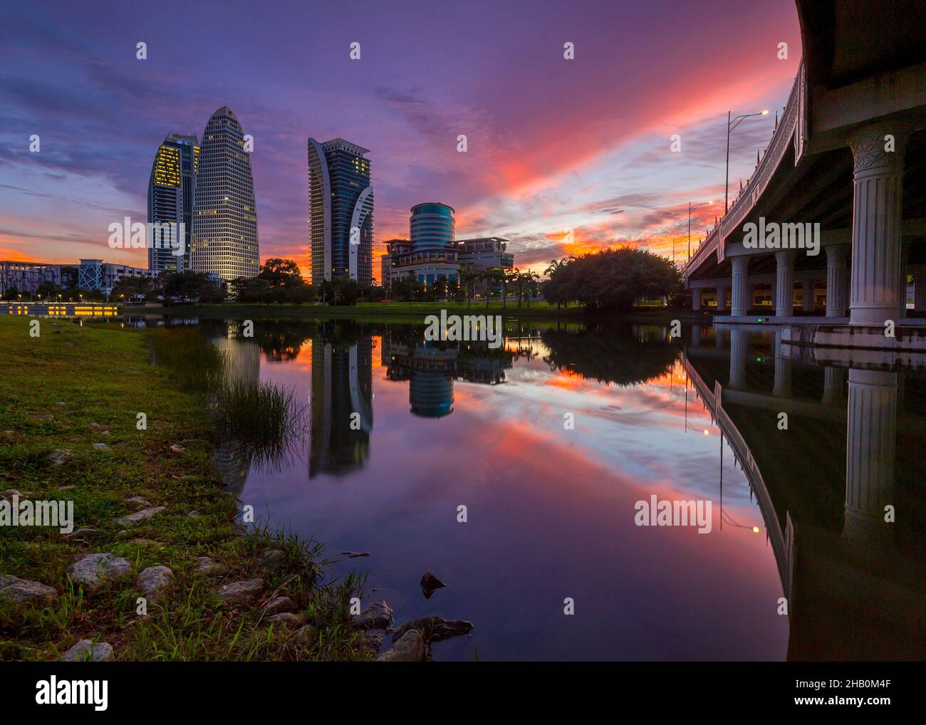 Putrajaya architecture building and bridge Stock Photo - Alamy
