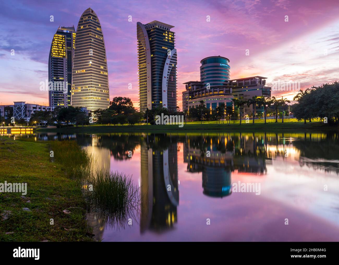 Putrajaya architecture building and bridge Stock Photo - Alamy