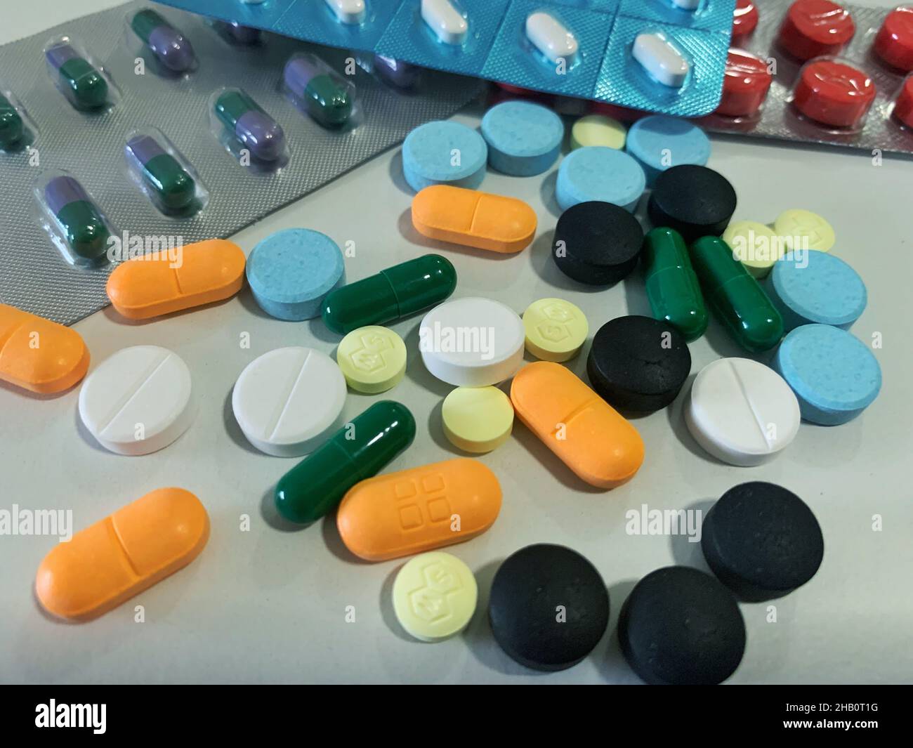 Image showing pharmaceutical medicine pills, tablets and capsules Stock ...