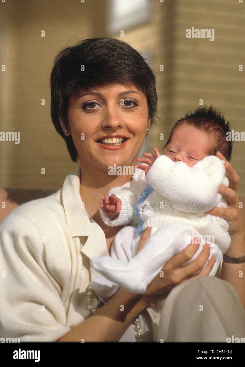Anne diamond hi-res stock photography and images - Alamy