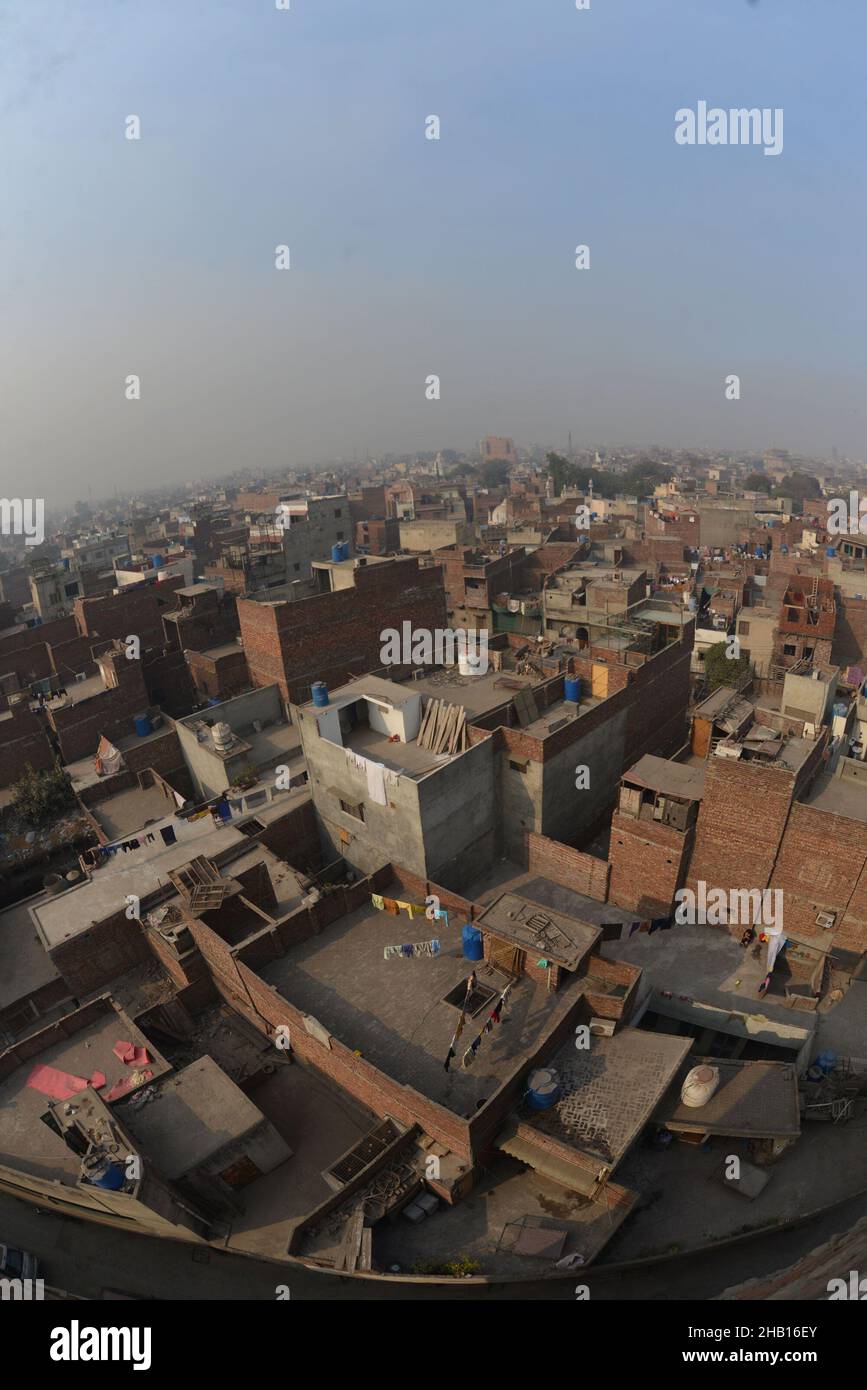 Lahore, Punjab, Pakistan. 9th Dec, 2021. Pakistani people on their way ...