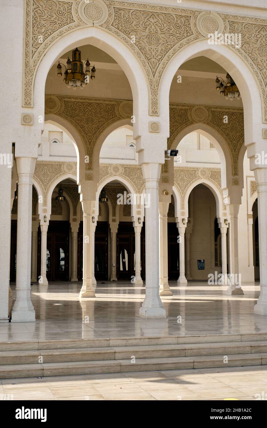 Detail of the famous beautiful Zabeel Grand Mosque in Dubai on a sunny ...