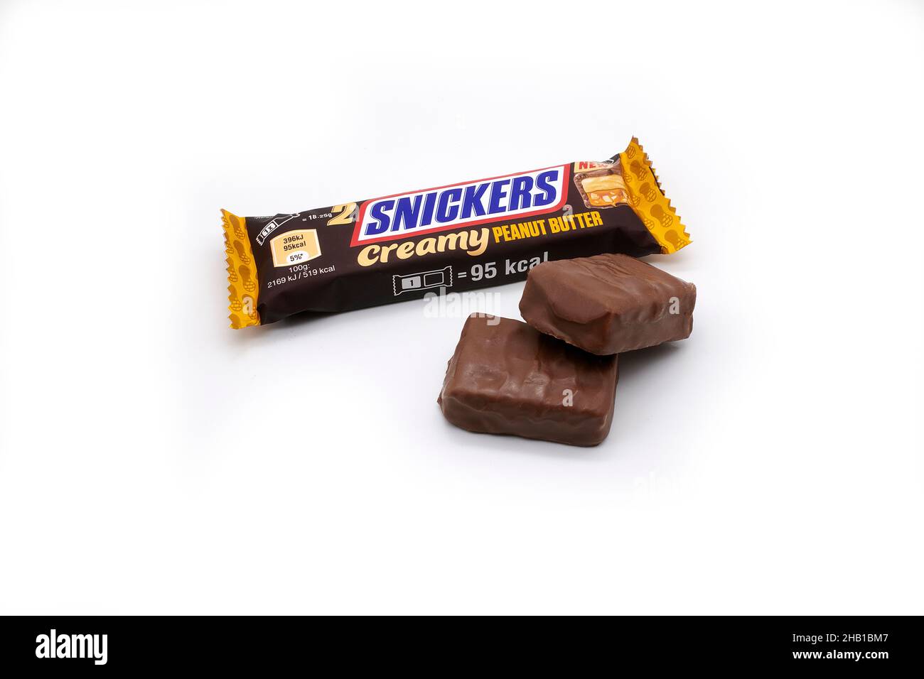 Snickers bar cut out hi-res stock photography and images - Alamy