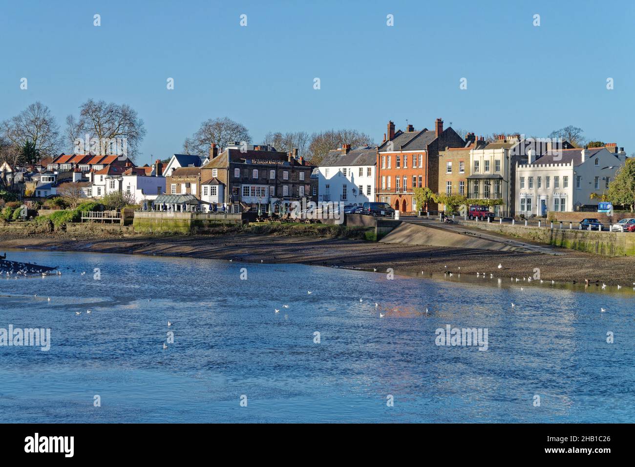 The riverside at Isleworth on sunny winters day West London England UK ...