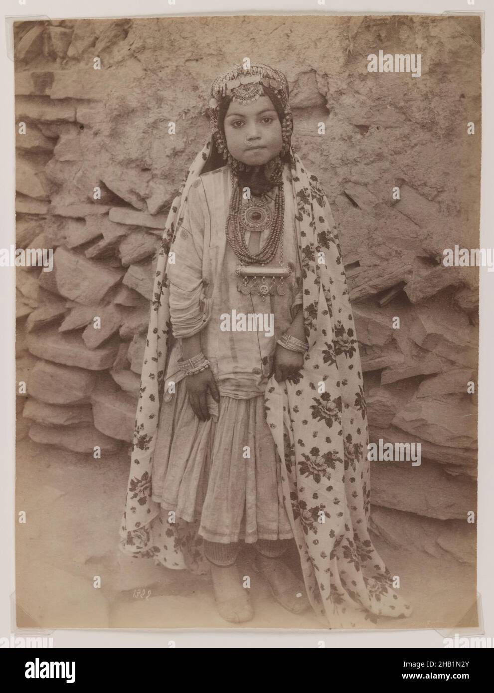 Gypsy Girl High Resolution Stock Photography and Images - Alamy