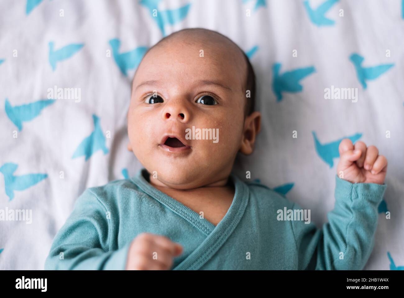 Bald kid hi-res stock photography and images - Alamy