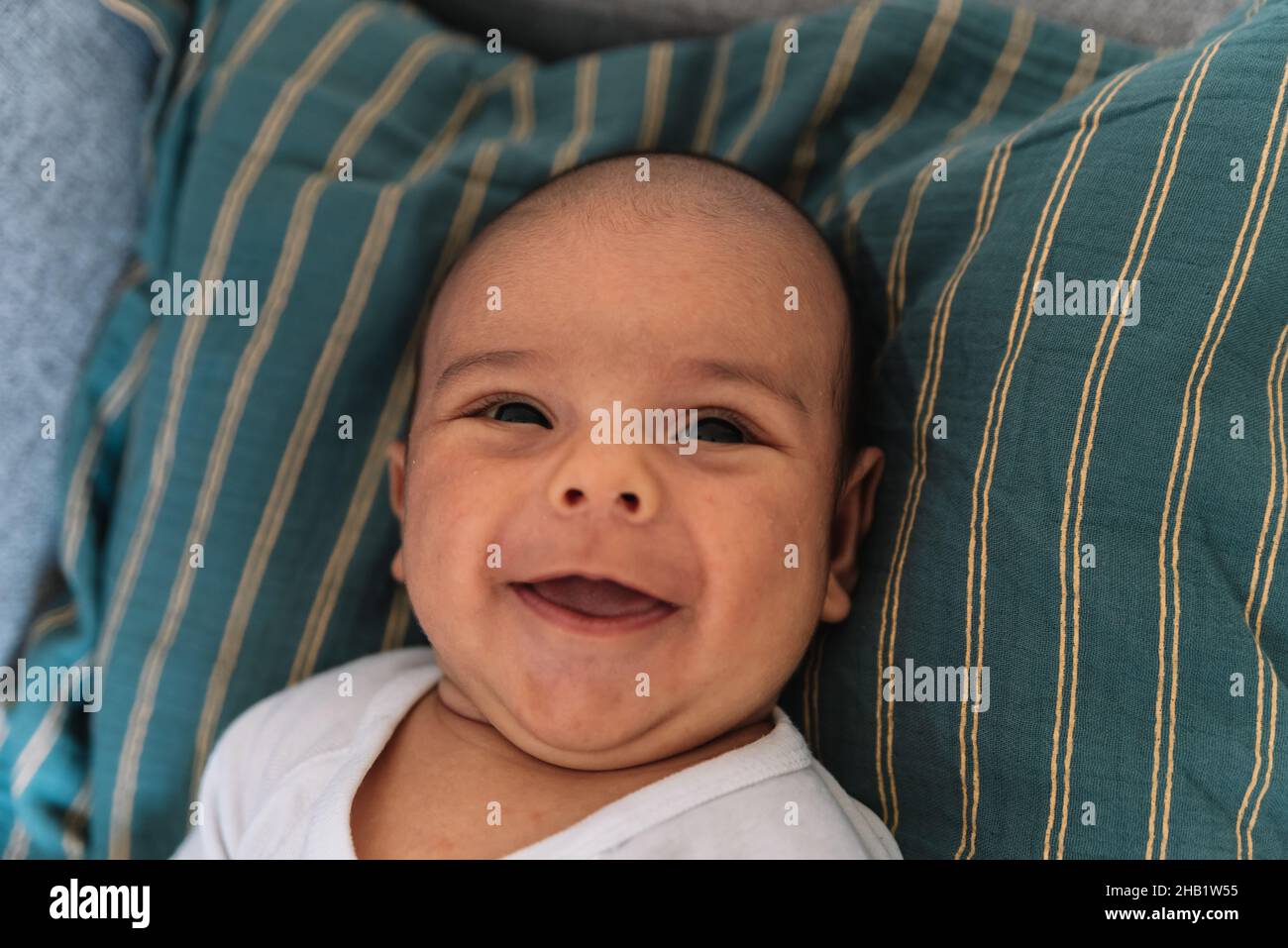 Lovely baby smiling camera hi-res stock photography and images - Alamy