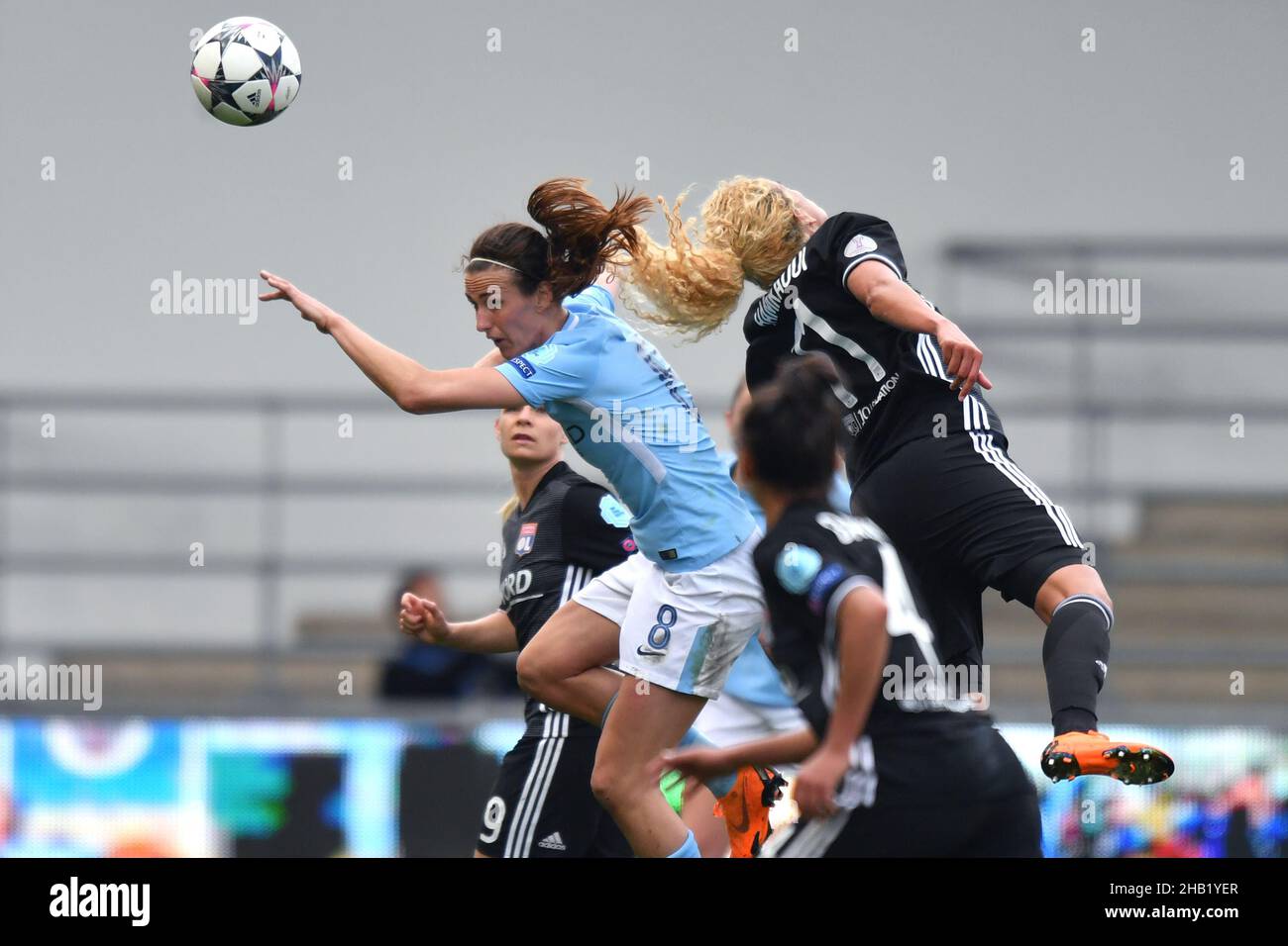 Jill scott football hi-res stock photography and images - Alamy