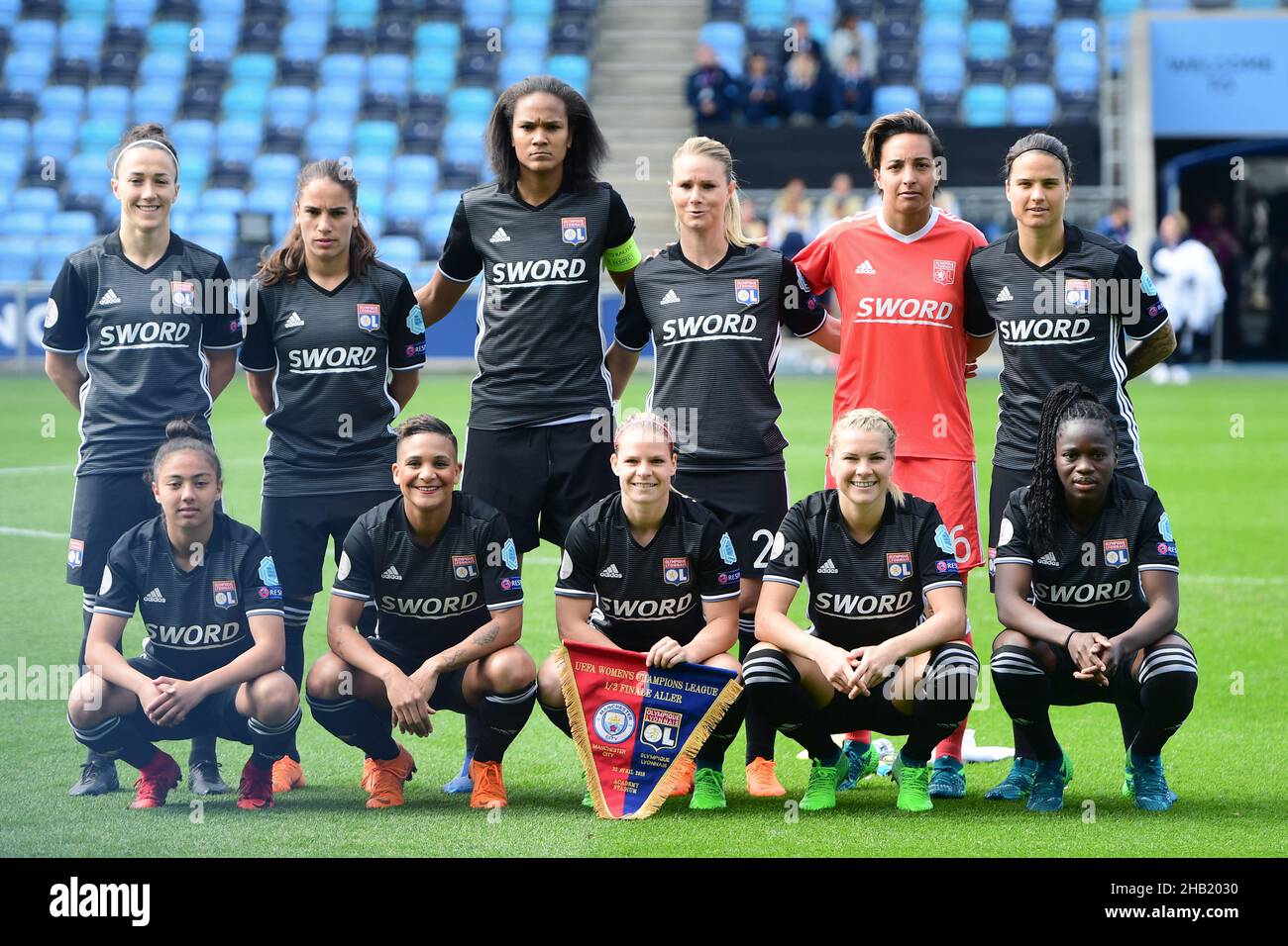 Lyon pose for a team photograph Stock Photo - Alamy