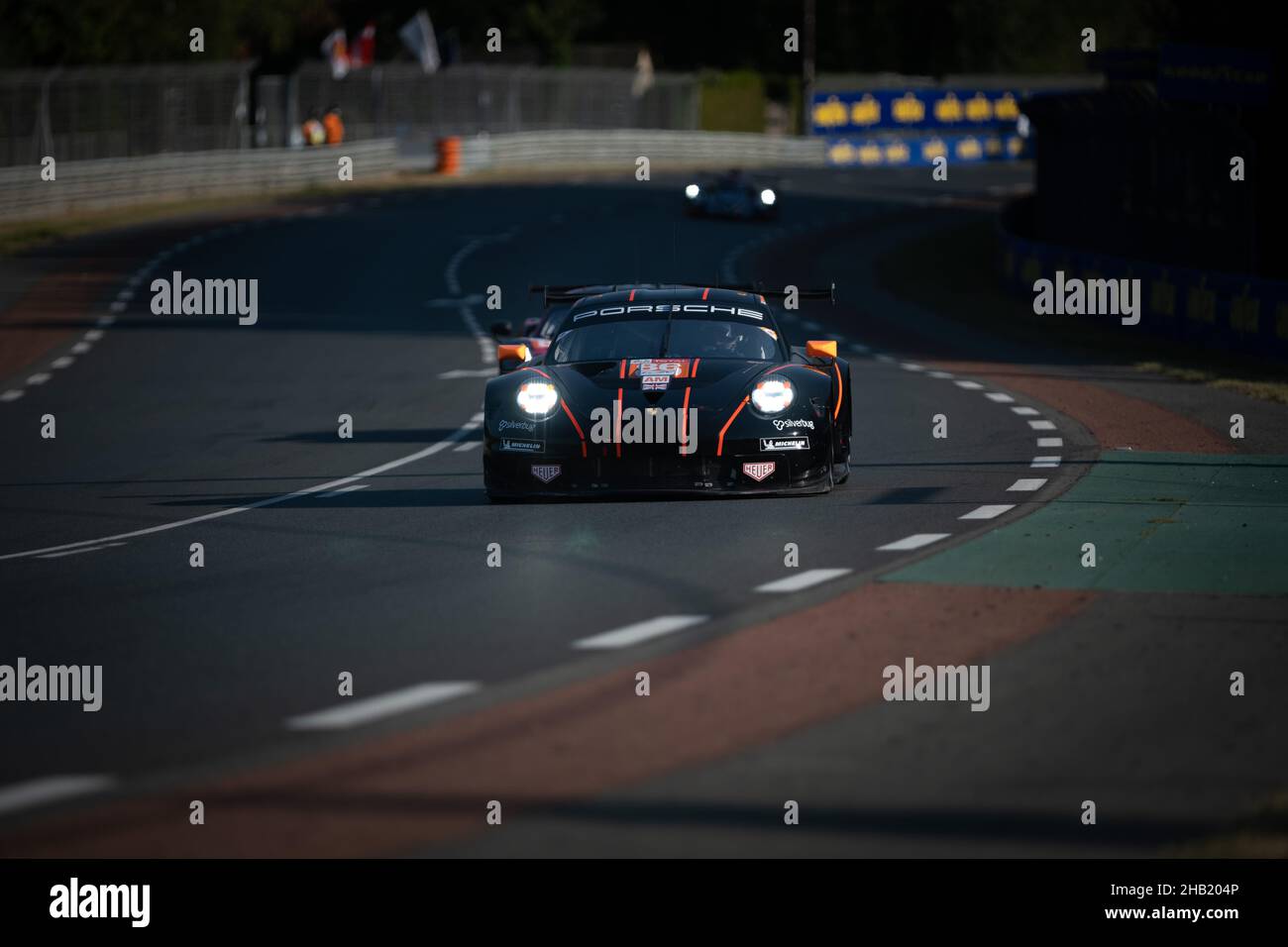 #86, GULF RACING - GBR, PORSCHE 911 RSR, Michael WAINWRIGHT, Benjamin ...