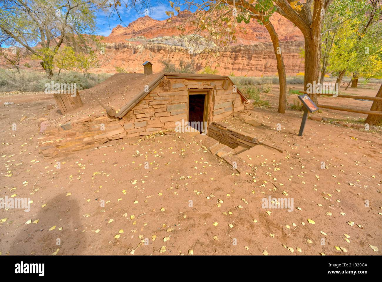 Old root cellar hi-res stock photography and images - Alamy