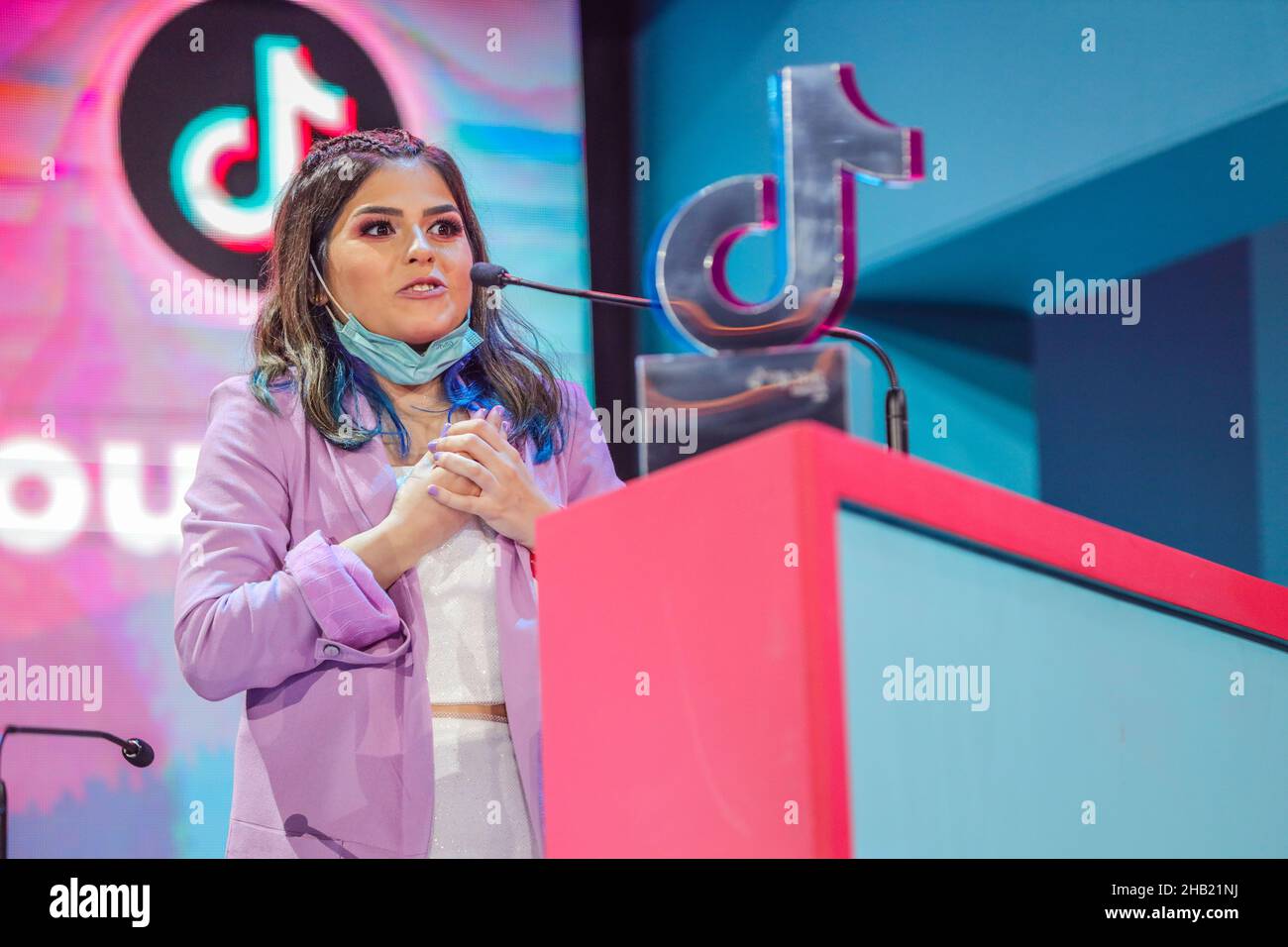 Tok press hi-res stock photography and images - Alamy