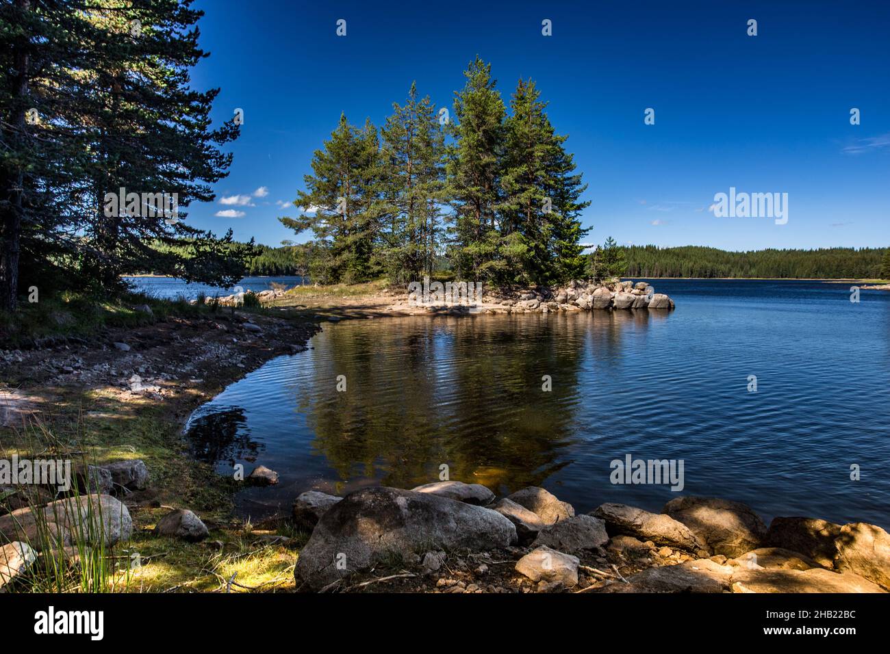 Shiroka plolyana dam hi-res stock photography and images - Alamy