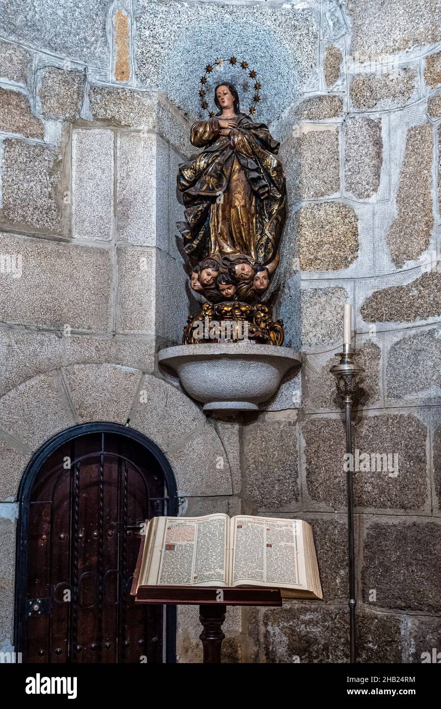 Saint eulalia merida hi-res stock photography and images - Alamy