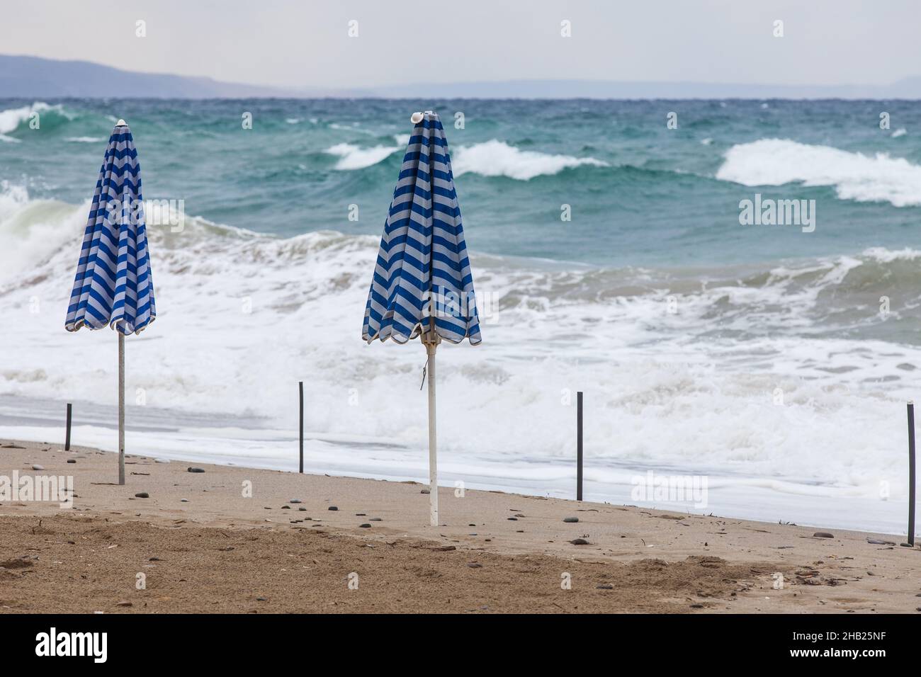 Sunshade, beach, sea, bad, weather, storm, stormy, empty, locked ...