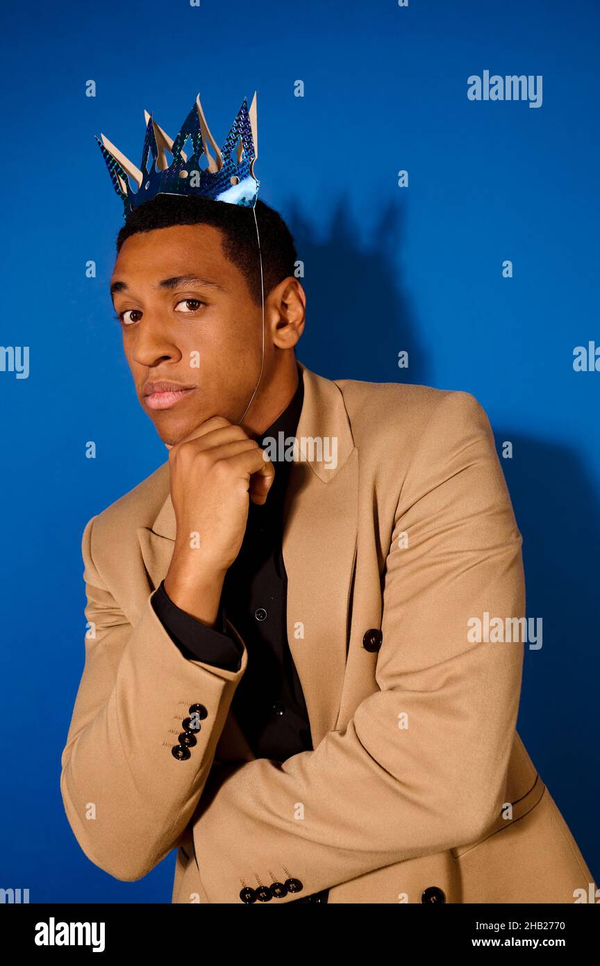 Dark skinned one hi-res stock photography and images - Alamy