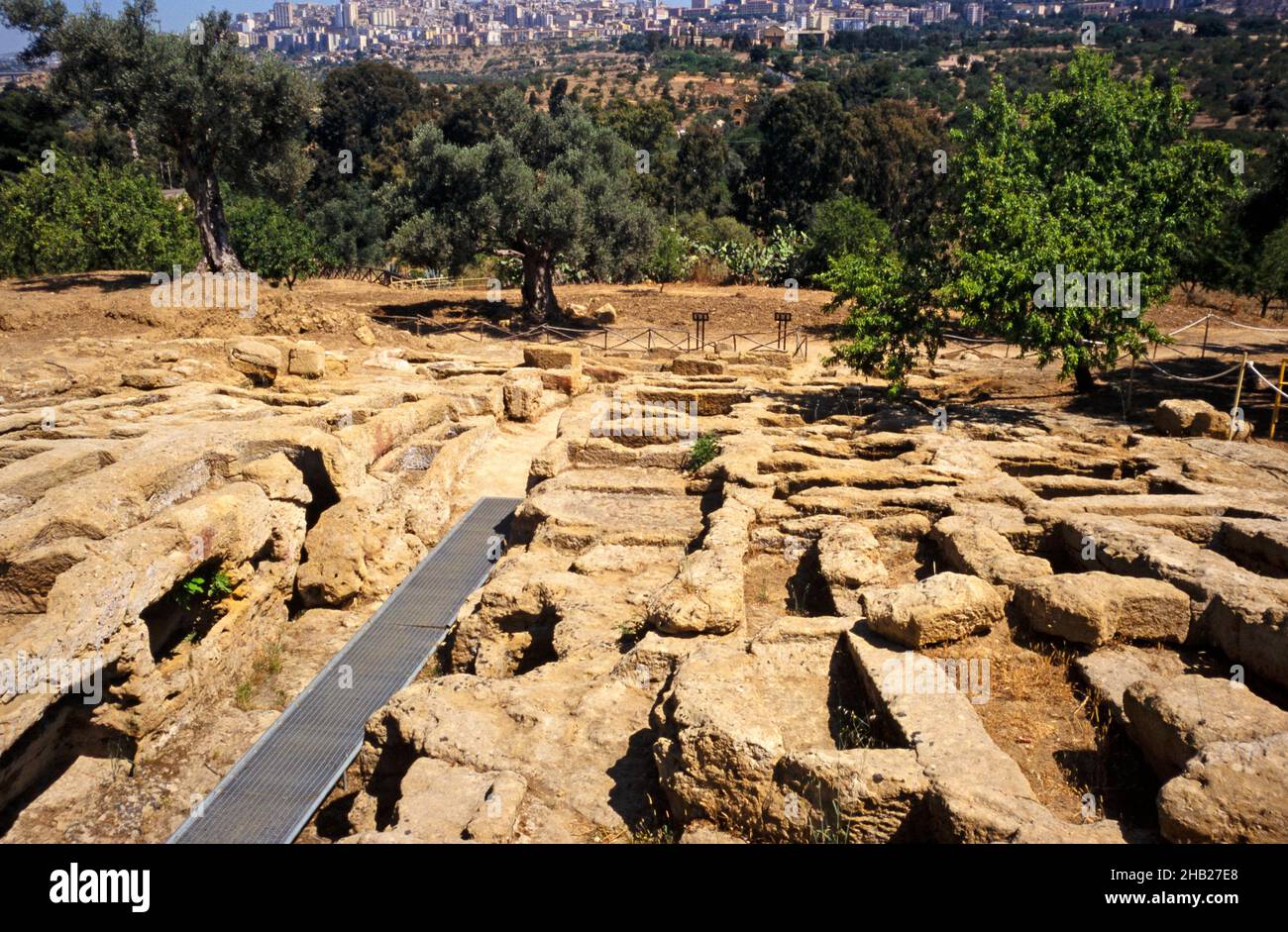 1990s sicily roman ruins hi-res stock photography and images - Alamy
