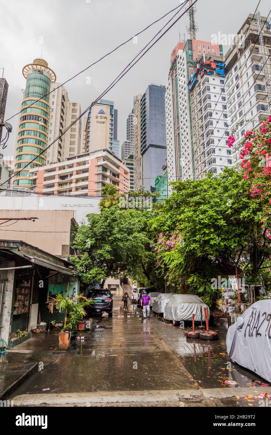 MANILA, PHILIPPINES - JANUARY 28, 2018: High rise buildings in Makati ...