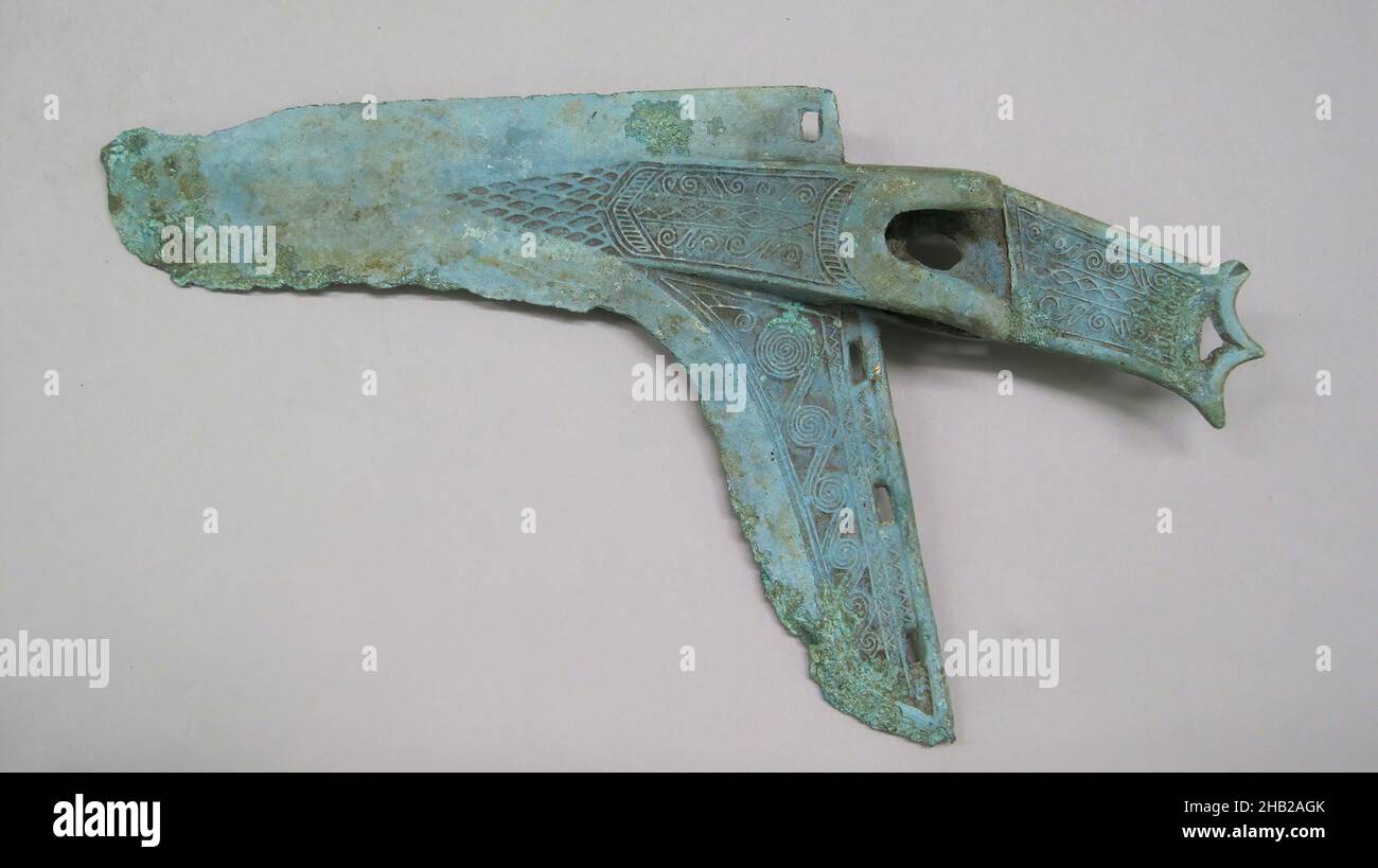 Dagger-Axe or Halberd, Dian, Bronze, Yunnan, China, 5th century B.C.E ...