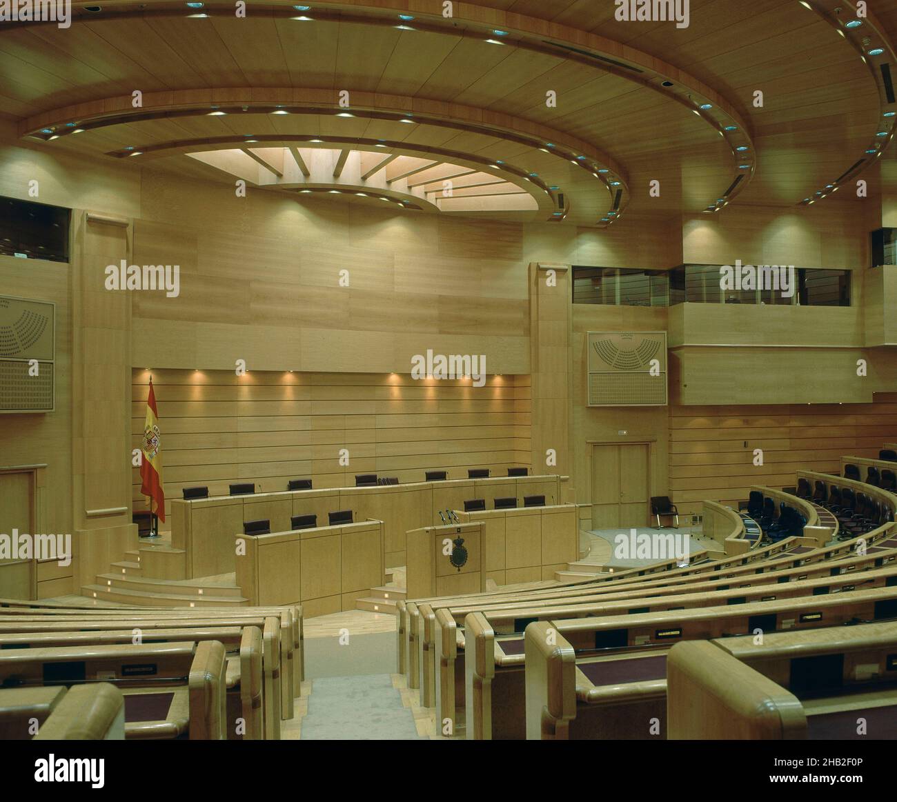 INTERIOR DEL NUEVO SALON DE SESIONES DEL SENADO. Location: SENADO ...