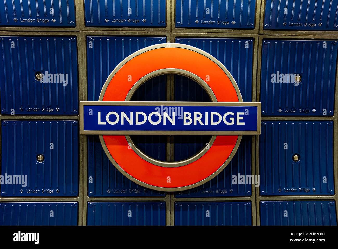 London Bridge metro, tube sign. London underground title Stock Photo ...