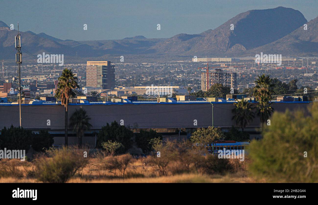 Horizonte de la ciudad de mexico hi-res stock photography and images ...
