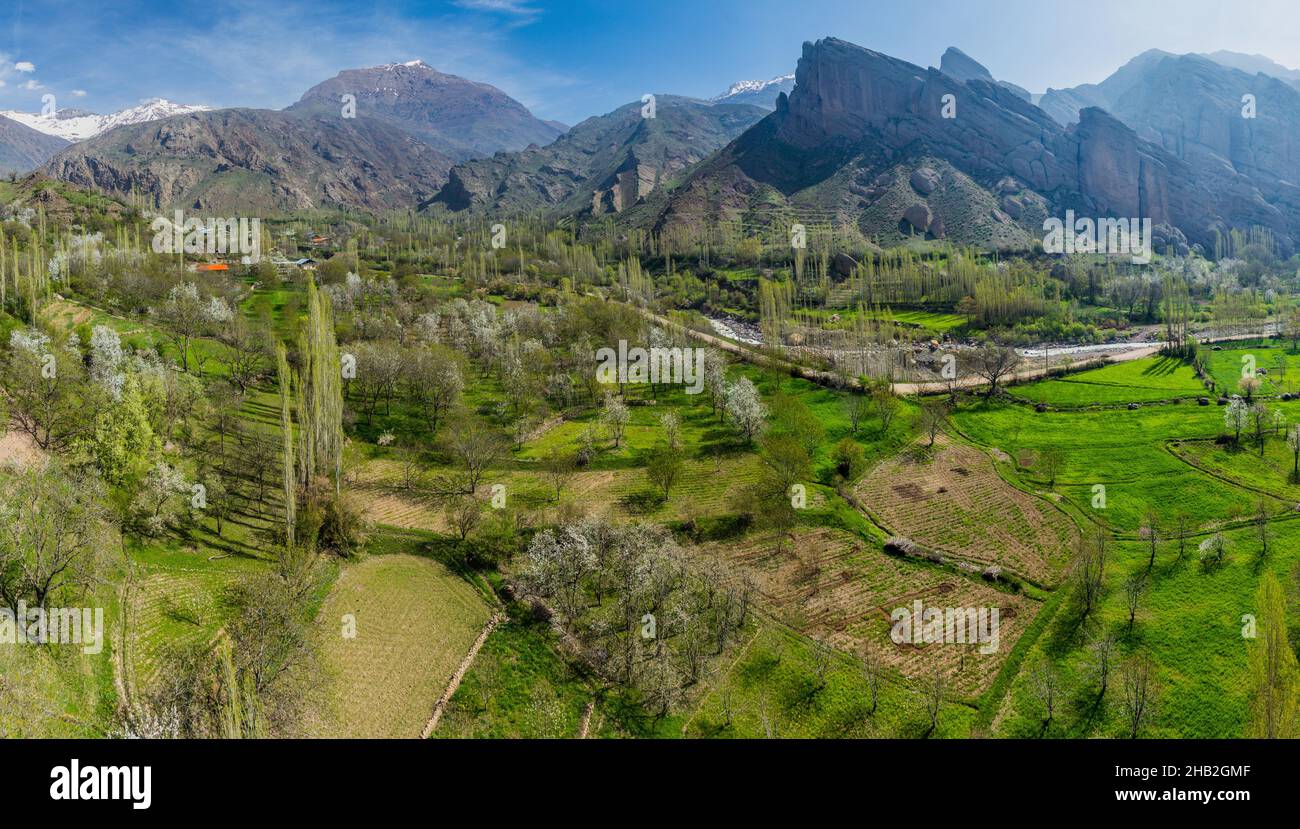 Valley of alamut hi-res stock photography and images - Alamy
