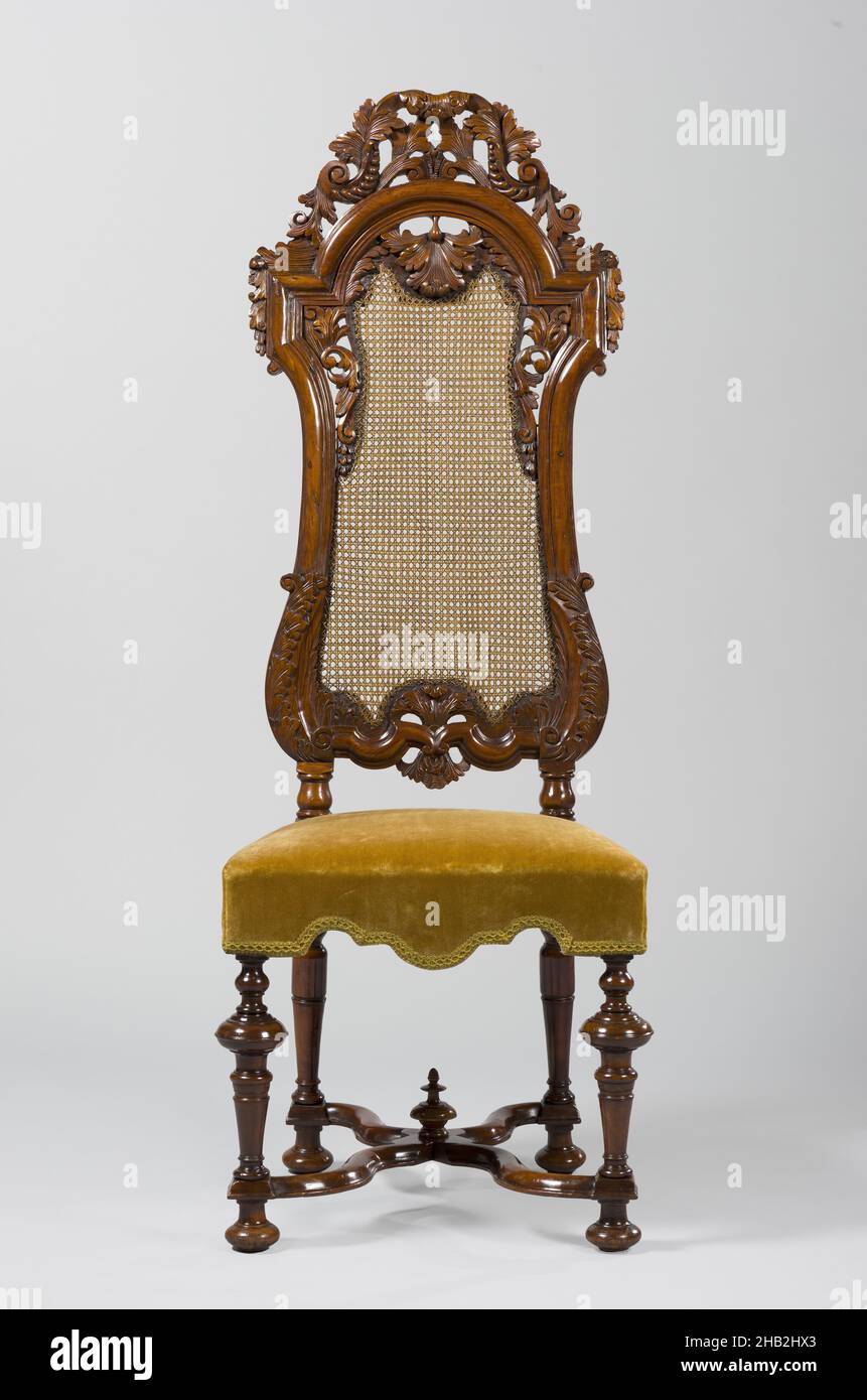 Louis xiv style chair hi-res stock photography and images - Alamy