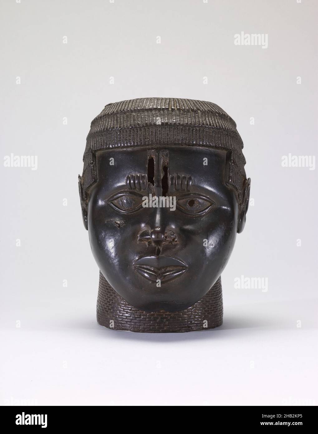 Benin bronze sculpture 1897 hi-res stock photography and images - Alamy