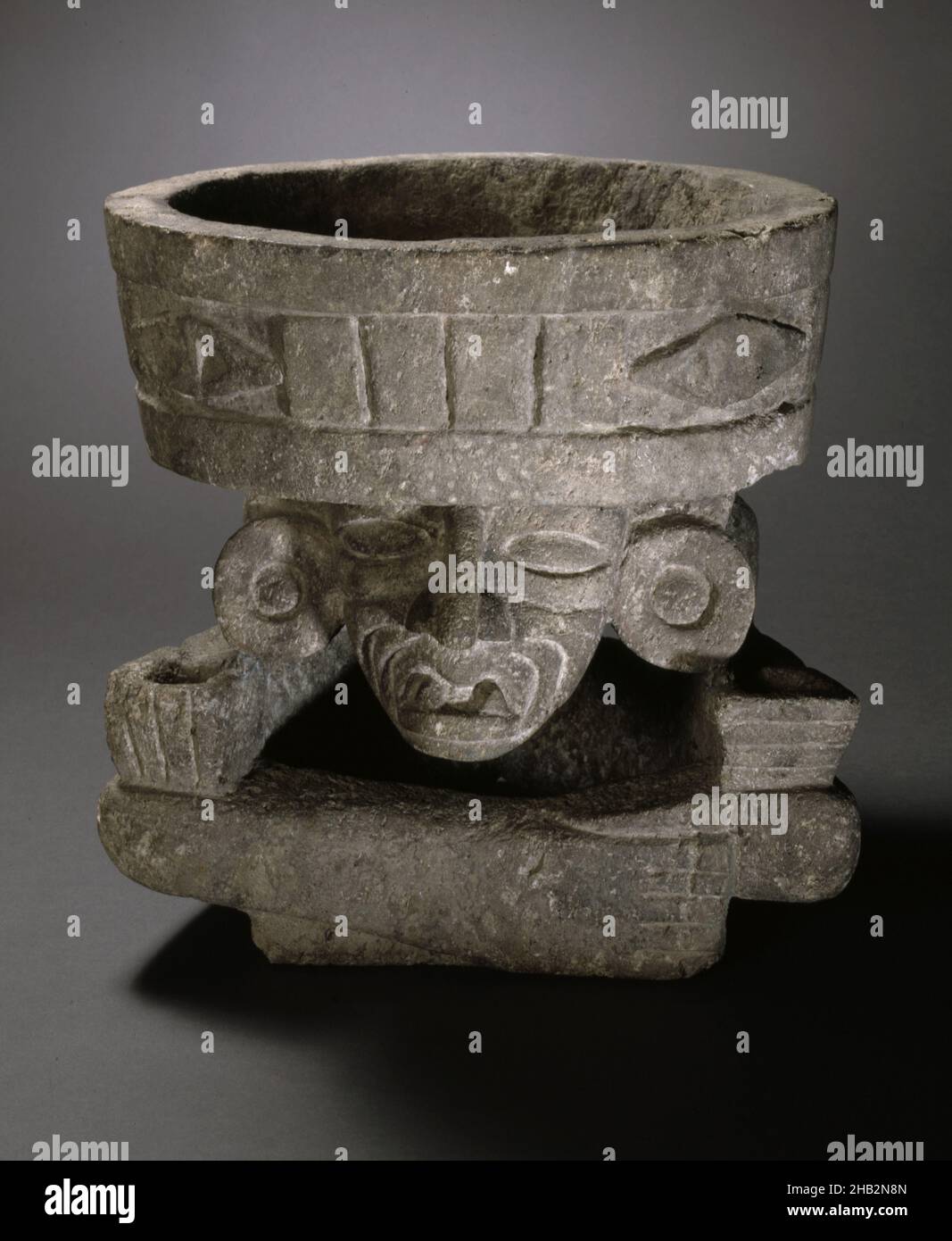 C 400 500 hi-res stock photography and images - Alamy