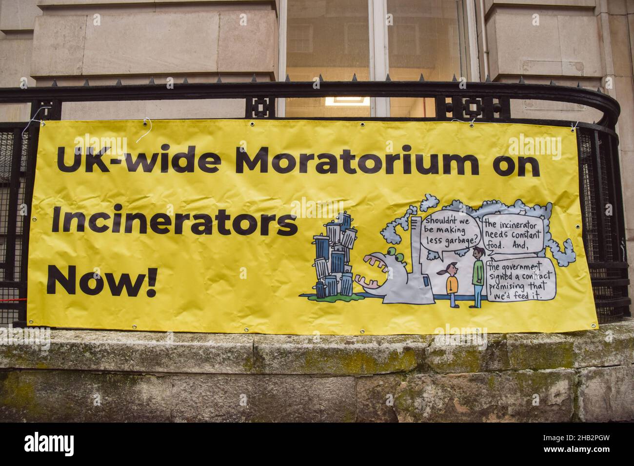 London, UK. 16th Dec, 2021. 'UK-wide Moratorium On Incinerators Now ...