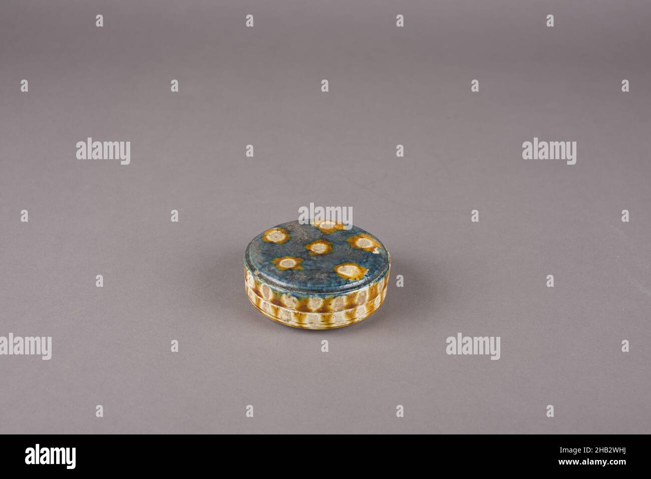 Seal Box, Chinese, Tang dynasty, 618–907, 618–907, Glazed earthenware ...