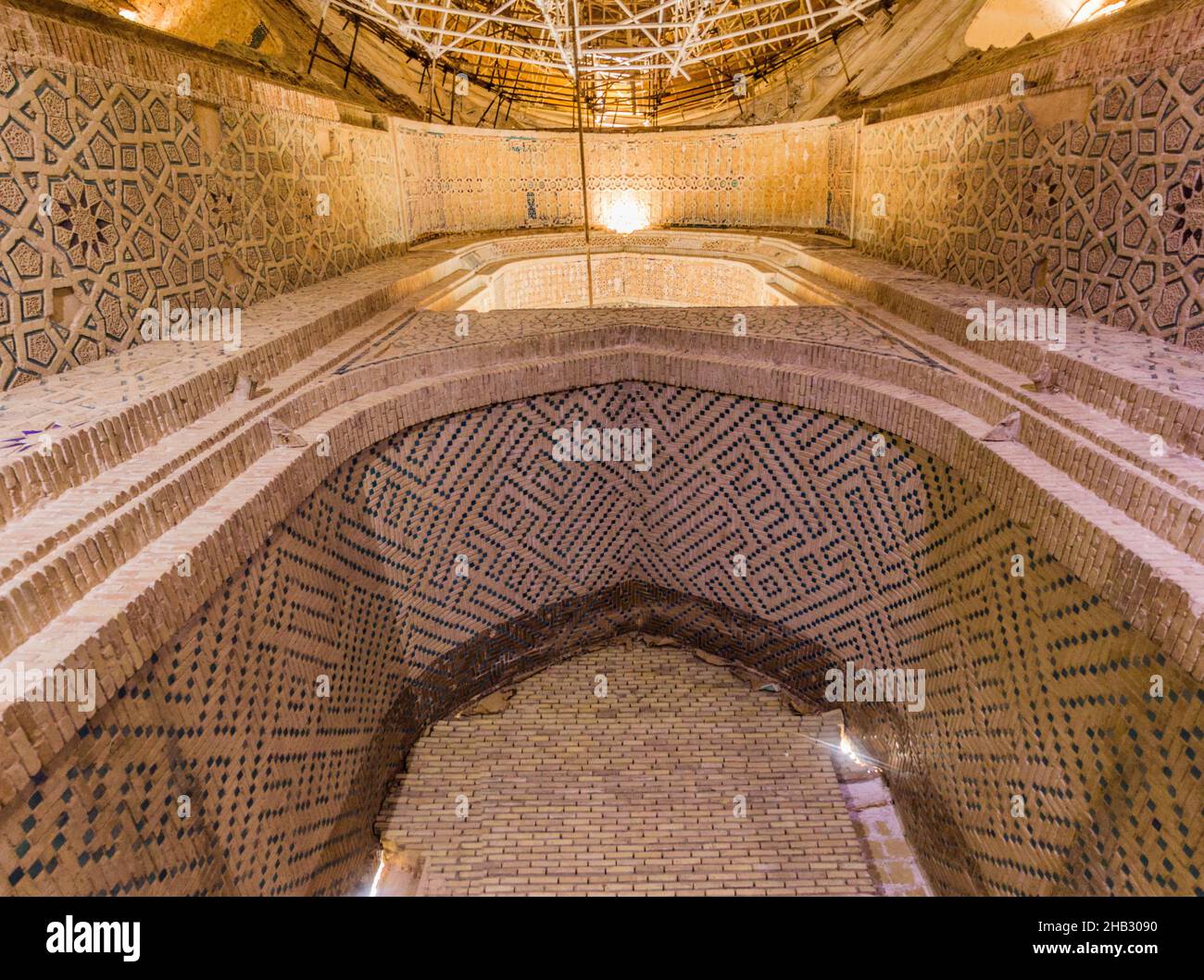 SOLTANIYEH, IRAN - APRIL 13, 2018: Interior of the Dome of Soltaniyeh ...