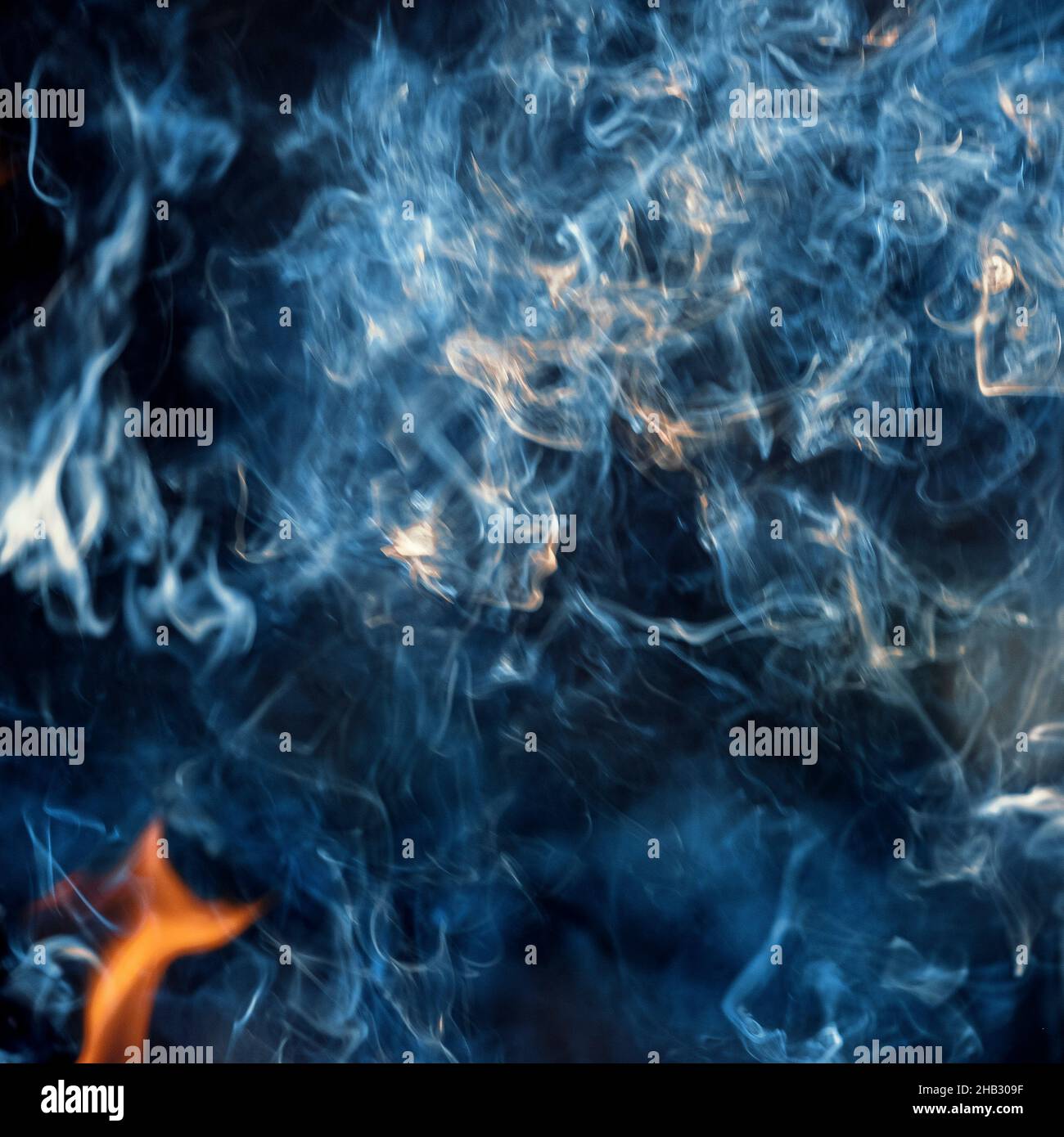 Campfire with blue flames hi-res stock photography and images - Alamy