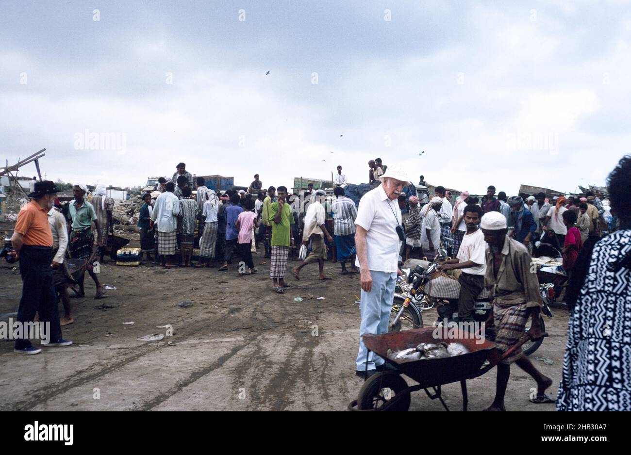 Hodeidah, Al Hudaydah, Al-Hodeidah fish market in Yemen 1998 elderly ...