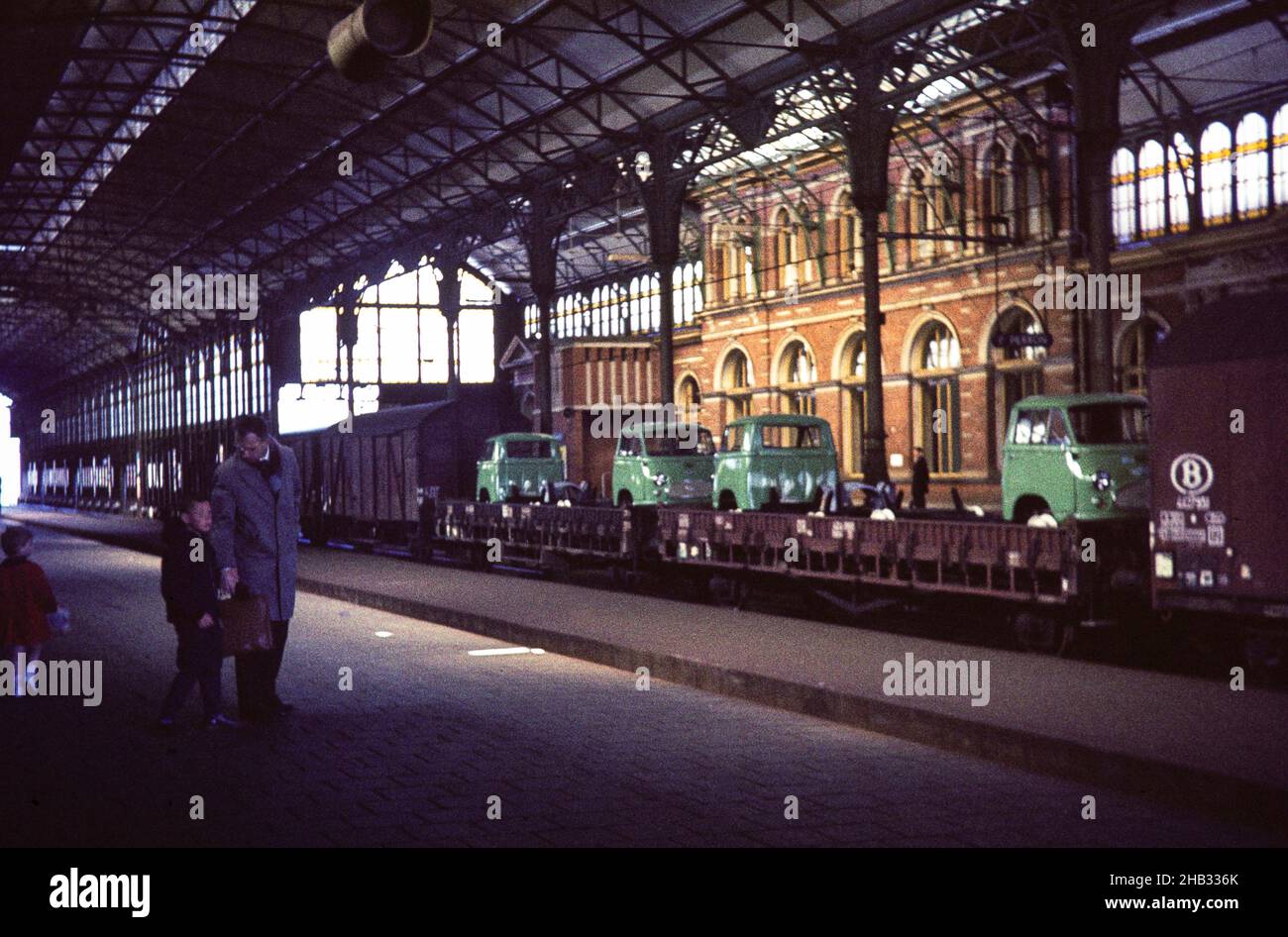 Tempo Matador E Pritschenwagen Kleintransporter Baujahr 1963-67 German ...