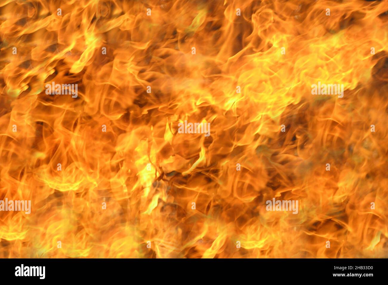 Fire flame texture hi-res stock photography and images - Alamy