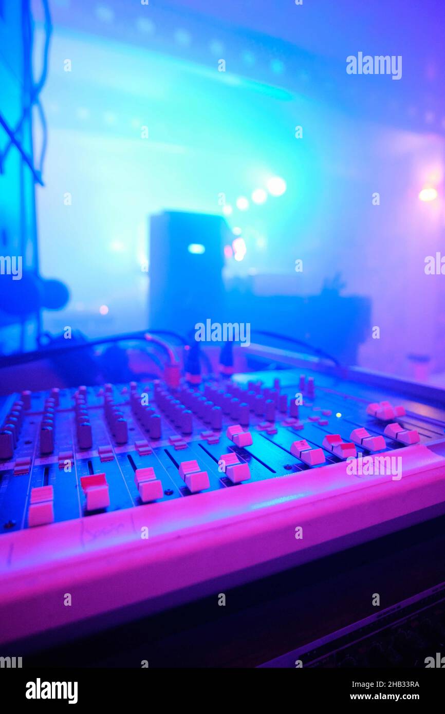 Vertical shot of DJ's equipment in the club Stock Photo - Alamy