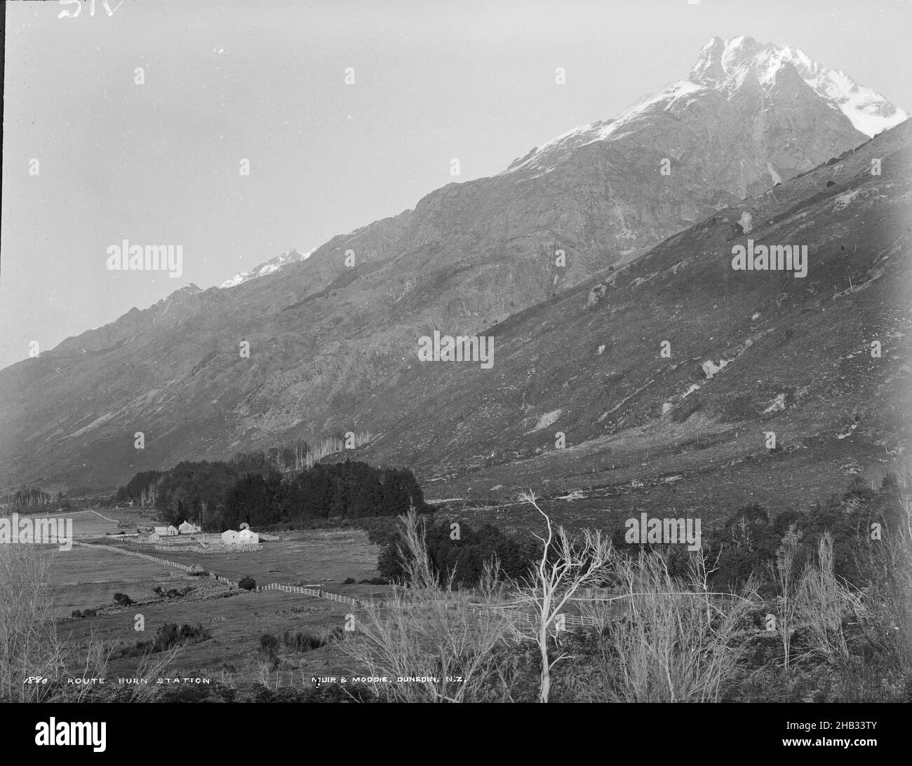Routeburn station hi-res stock photography and images - Alamy