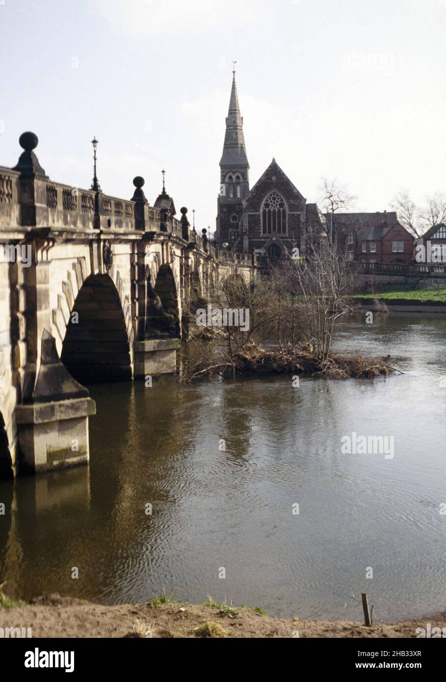 English Bridge across the River Severn, Shrewsbury, Shropshire, England ...
